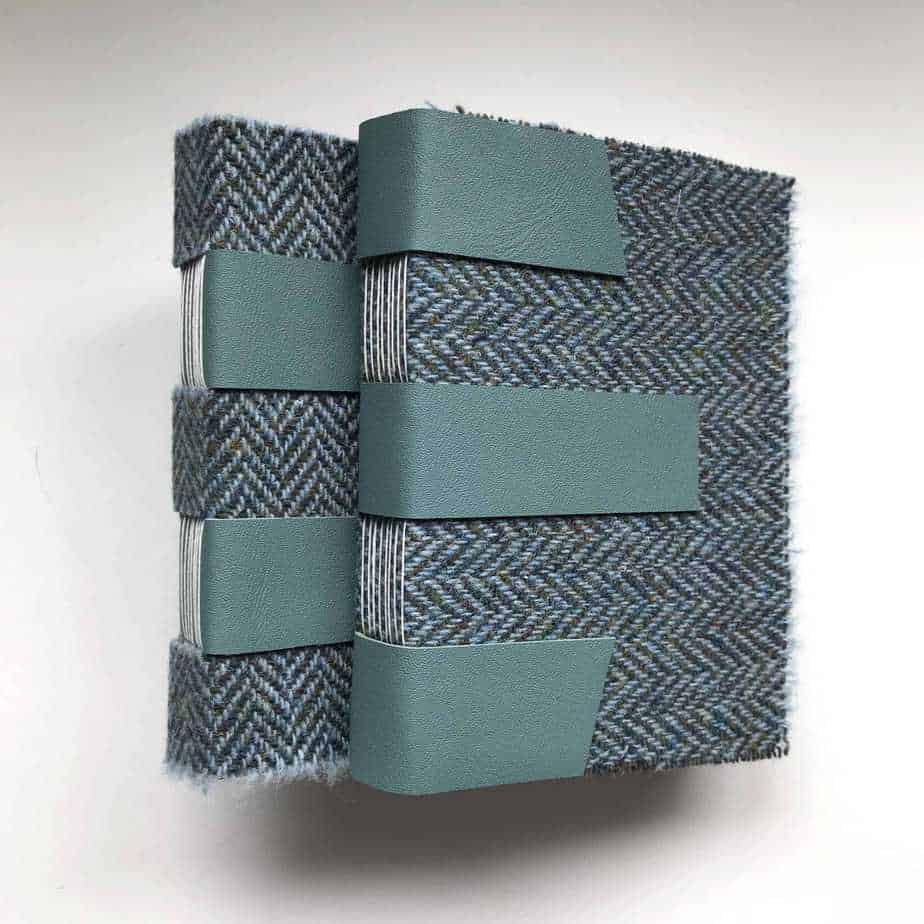 Strapping little Harris Tweed book (3 strap) - Scottish Island Gifts